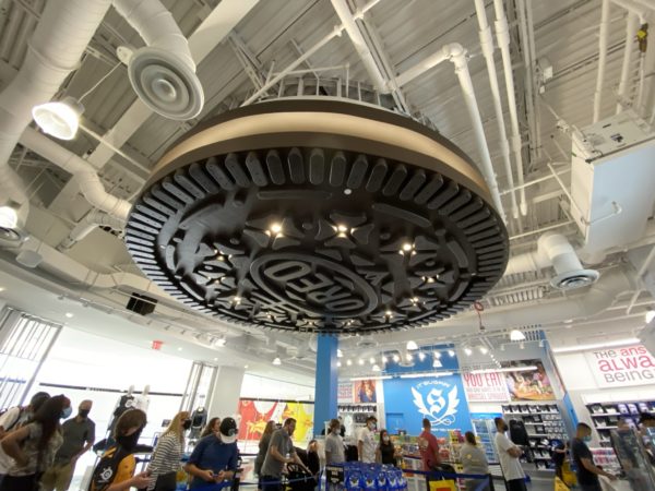 Got a Sweet Tooth? Visit the Oreo Café! - NJ Family