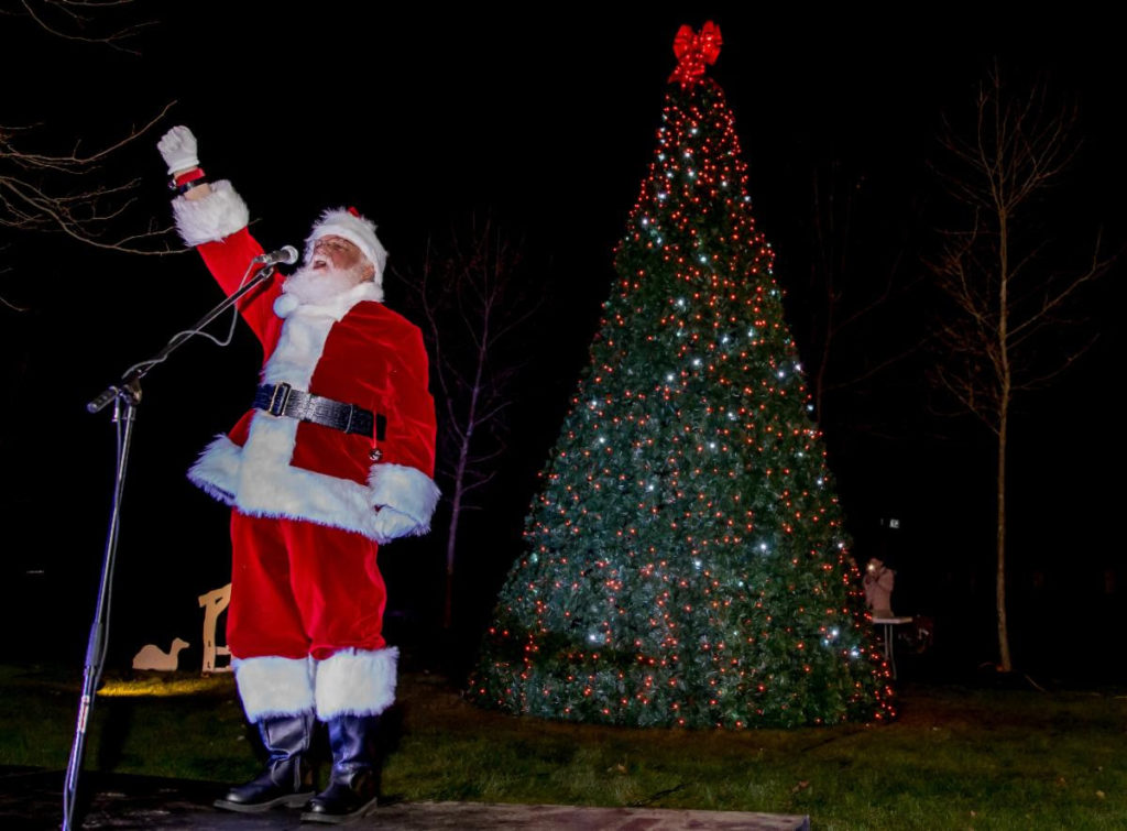 Where to Meet Santa in NJ During the Holiday Season: Photos, Breakfasts ...