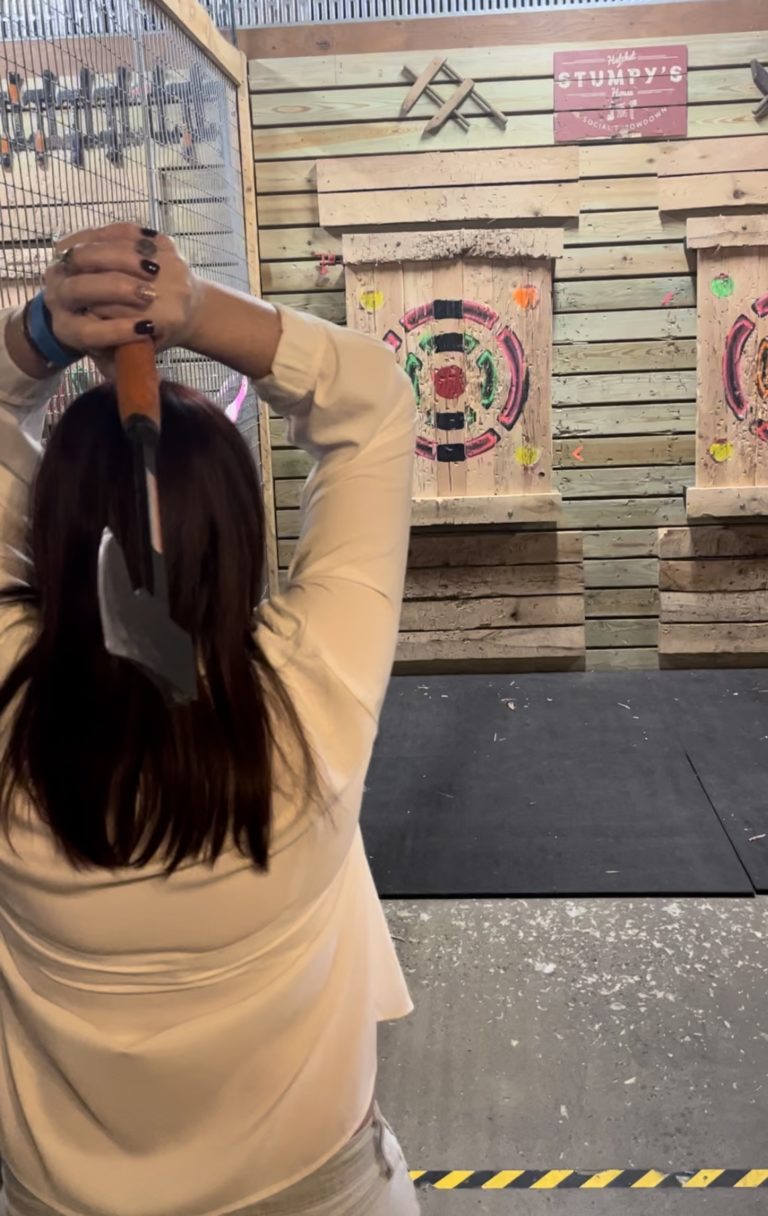 7 Tips For The Best Axe Throwing Experience - NJ Family