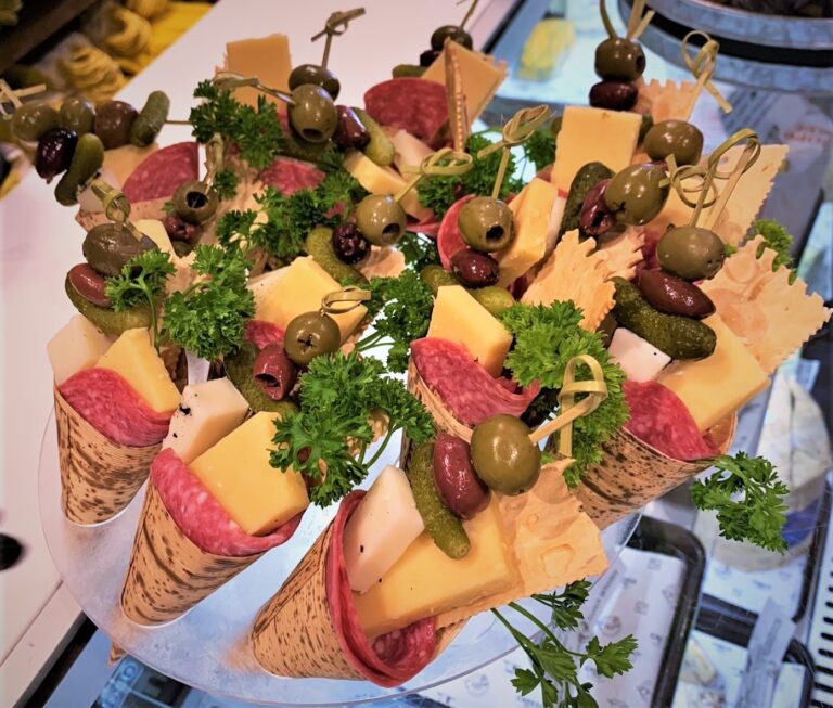 Nom Nom! 9 New Jersey Food Tours You Need to Try - NJ Family