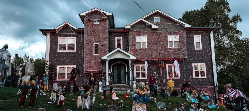 The Most Spooktacular Halloween Houses in New Jersey - NJ Family