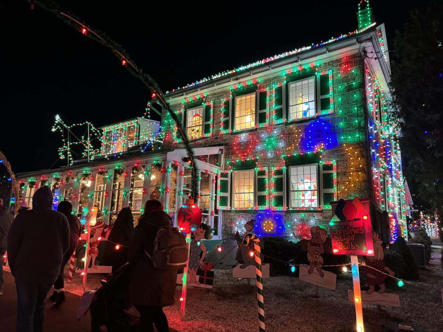 Our Mega Guide to Holiday Lights in New Jersey - NJ Family