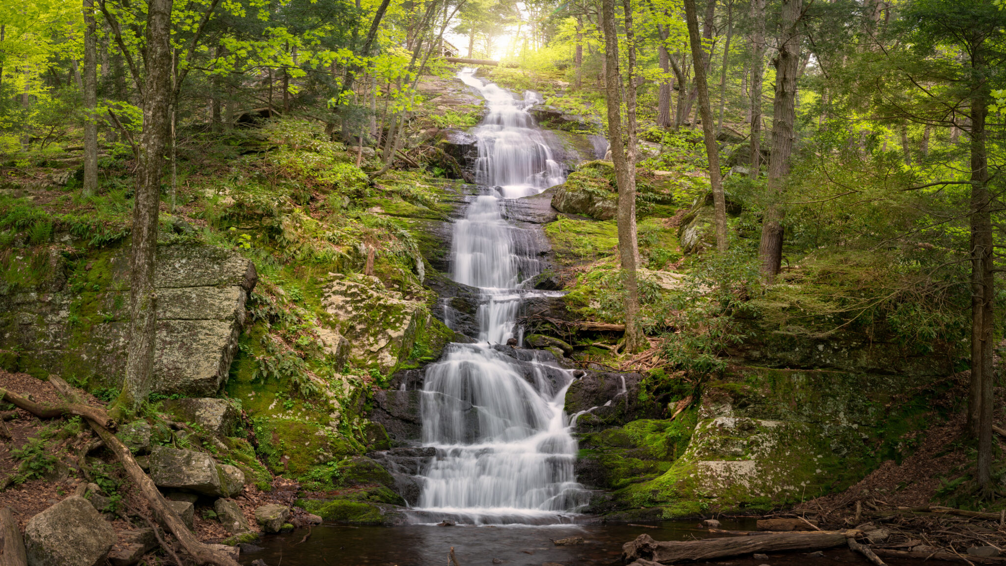 The Best Waterfalls in New Jersey - Where to Go Near You - NJ Family
