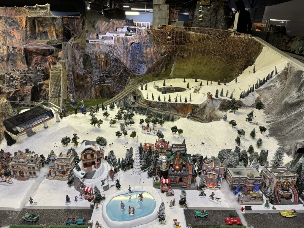 The World's Largest Miniature Train Museum in Hunterdon County is a ...