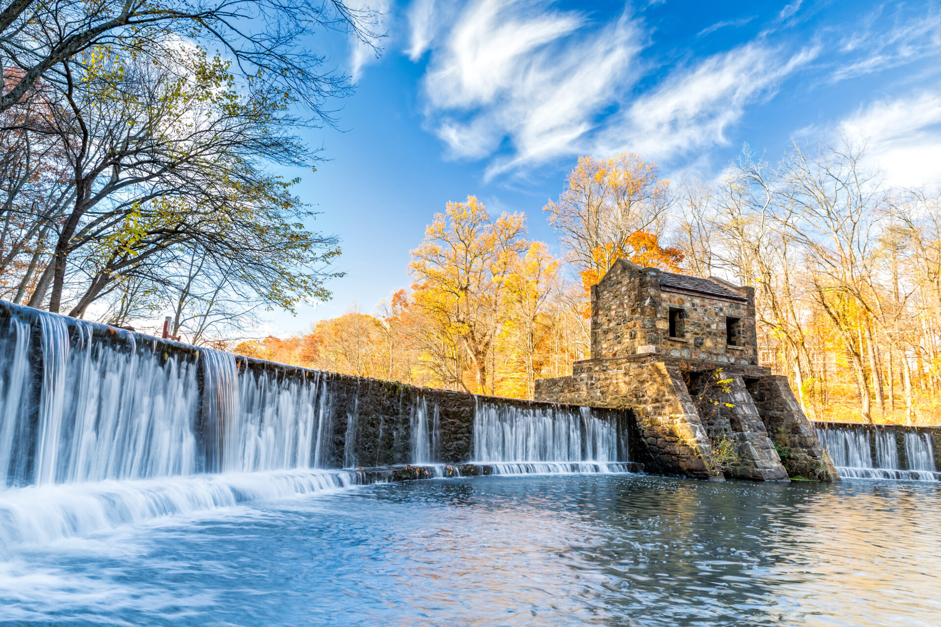 The Best Waterfalls in New Jersey - Where to Go Near You - NJ Family