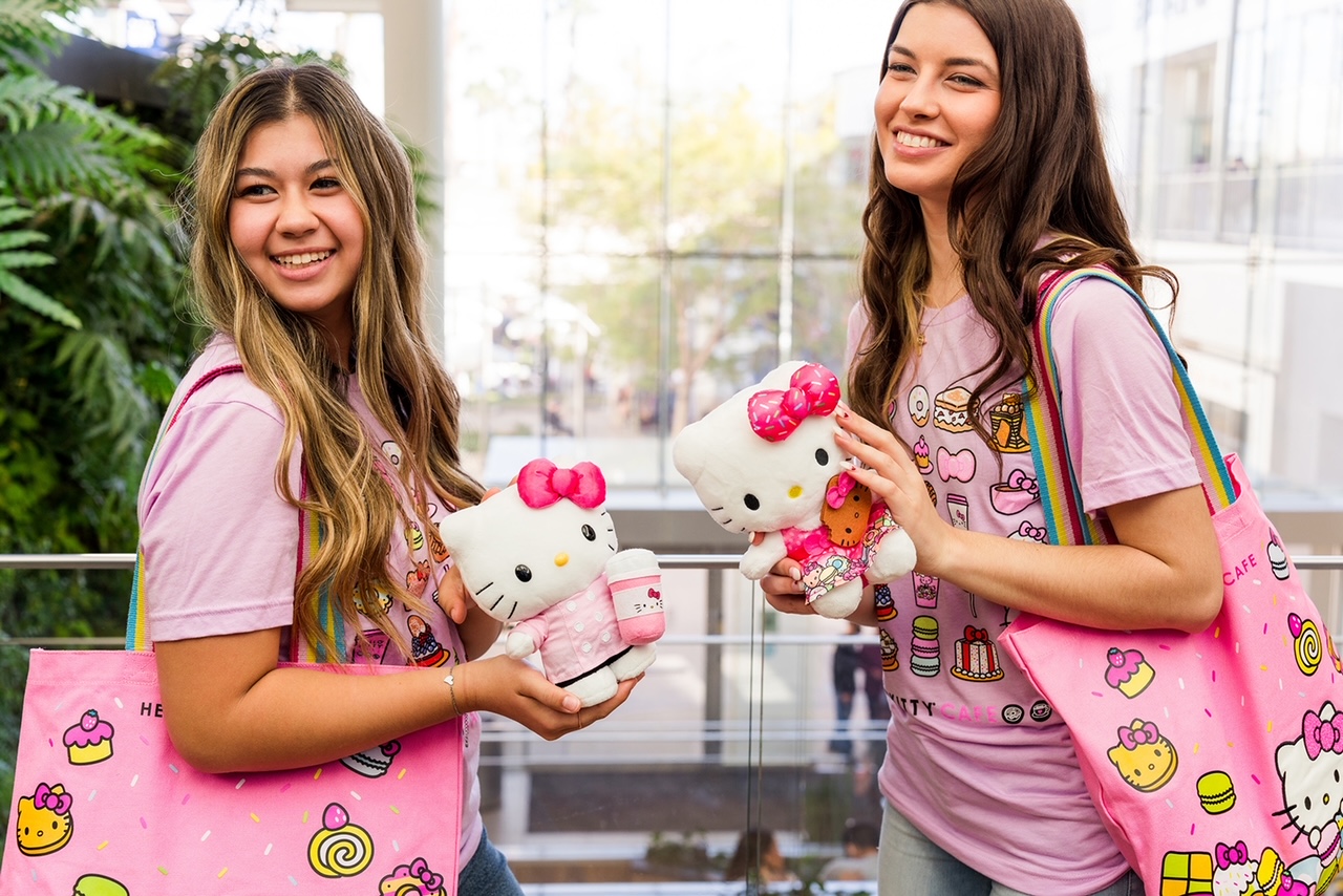 A Hello Kitty Café Truck Will Be in NJ This Weekend - NJ Family
