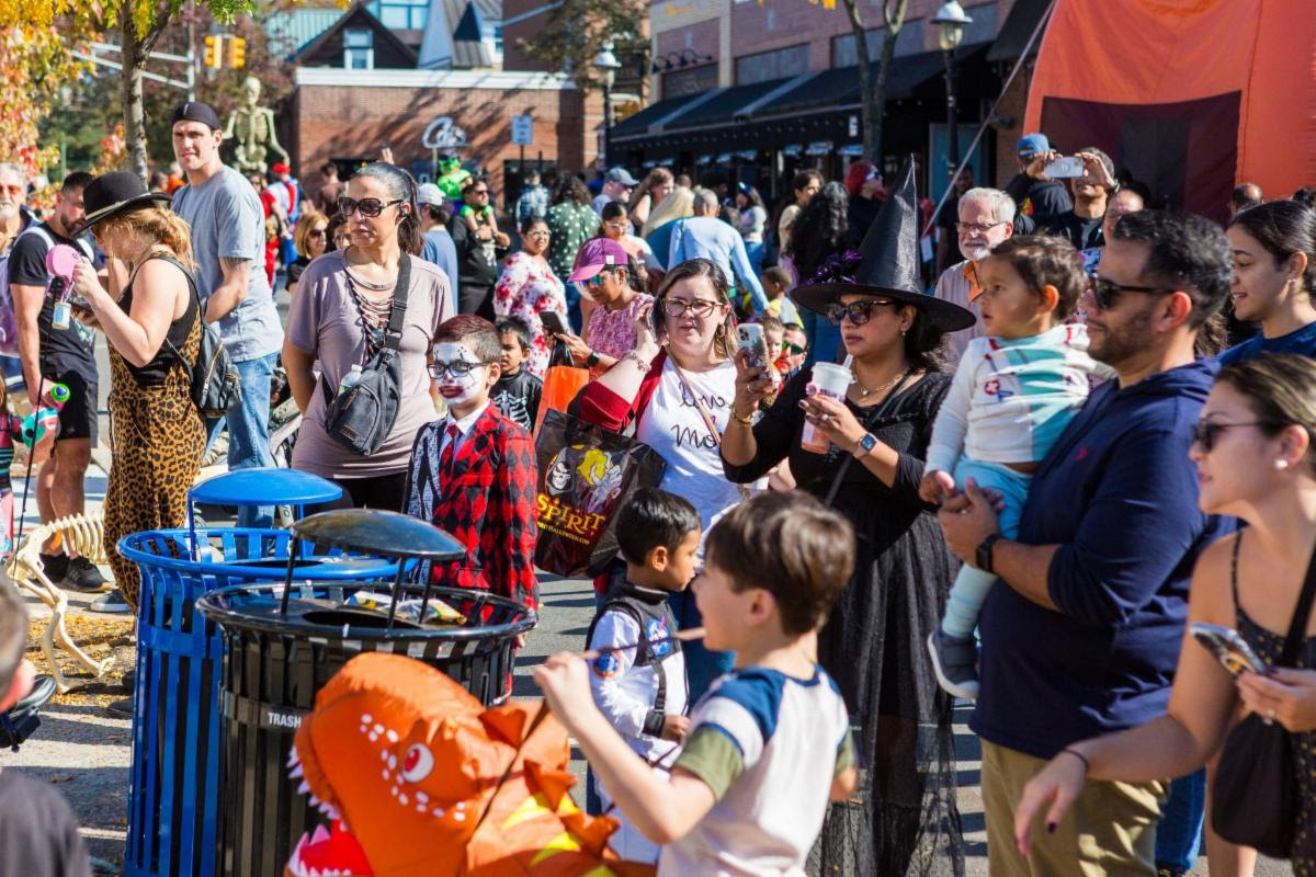 Celebrate Halloween at These Spooky (and Not-So-Spooky) Events - NJ Family