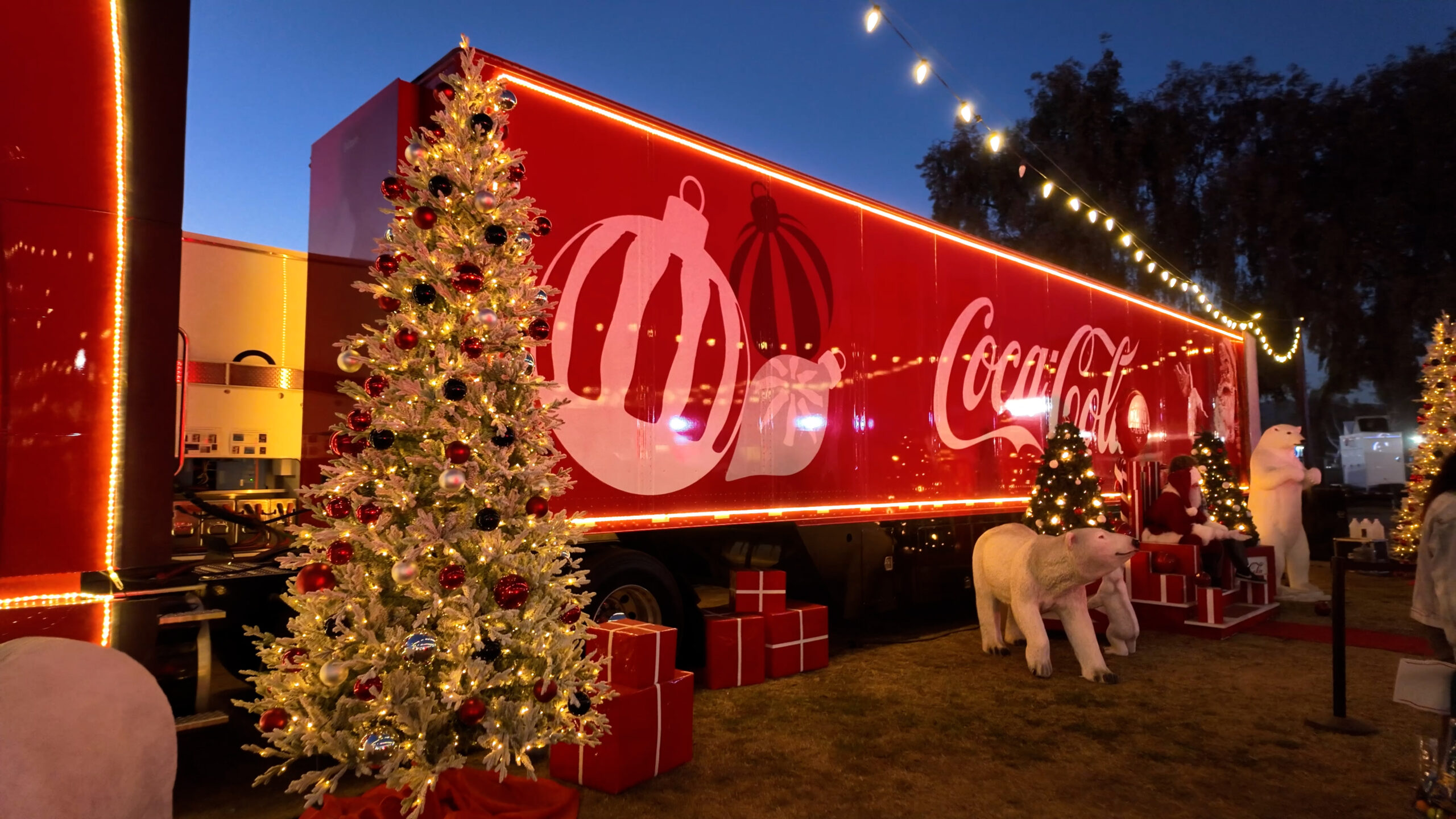 The Coca-Cola Caravan is Rolling Into New Jersey This Holiday Season ...