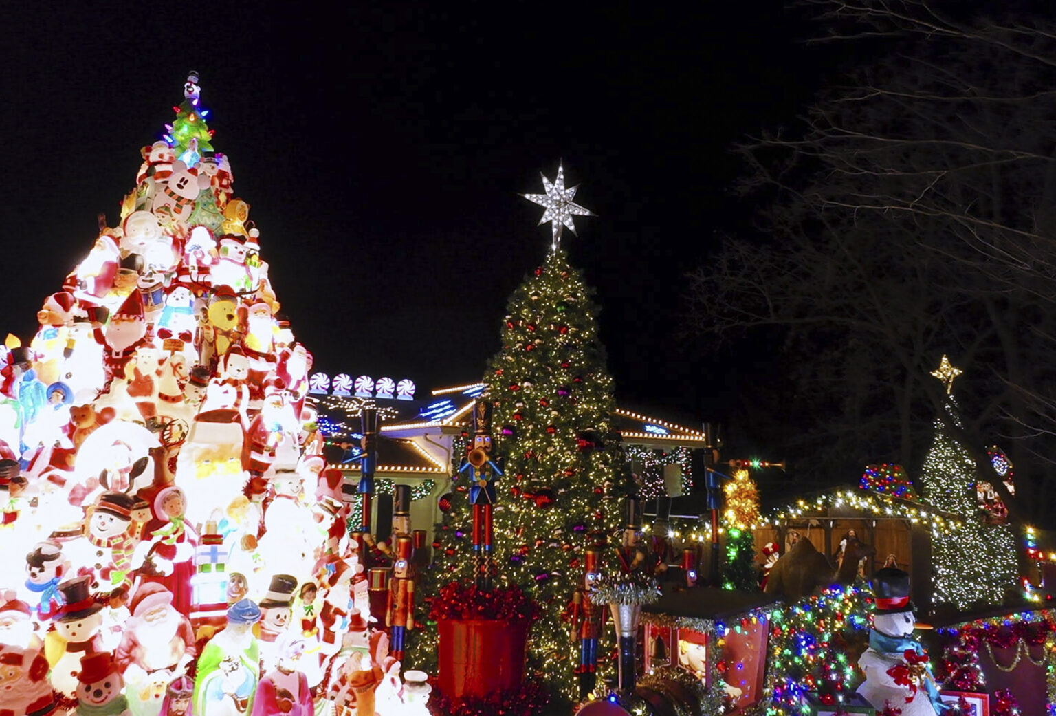 Where to See The Most Magical Christmas Houses in New Jersey - NJ Family